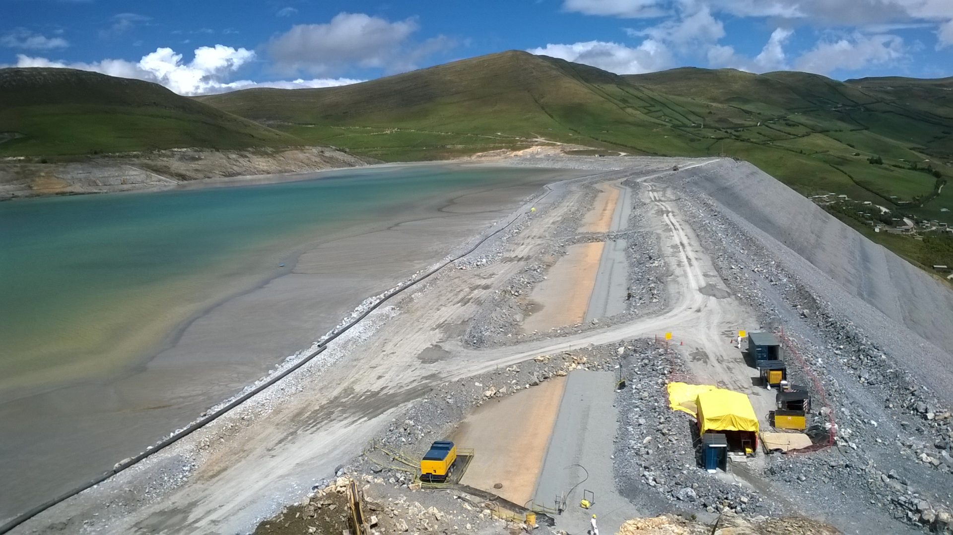 UK Space Agency IPP – HR Wallingford Tailings Dams Peru – Space for ...